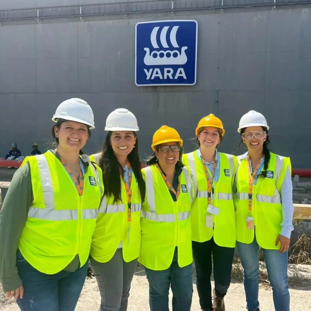Graduadas Yara Colombia 01 | Metroflor