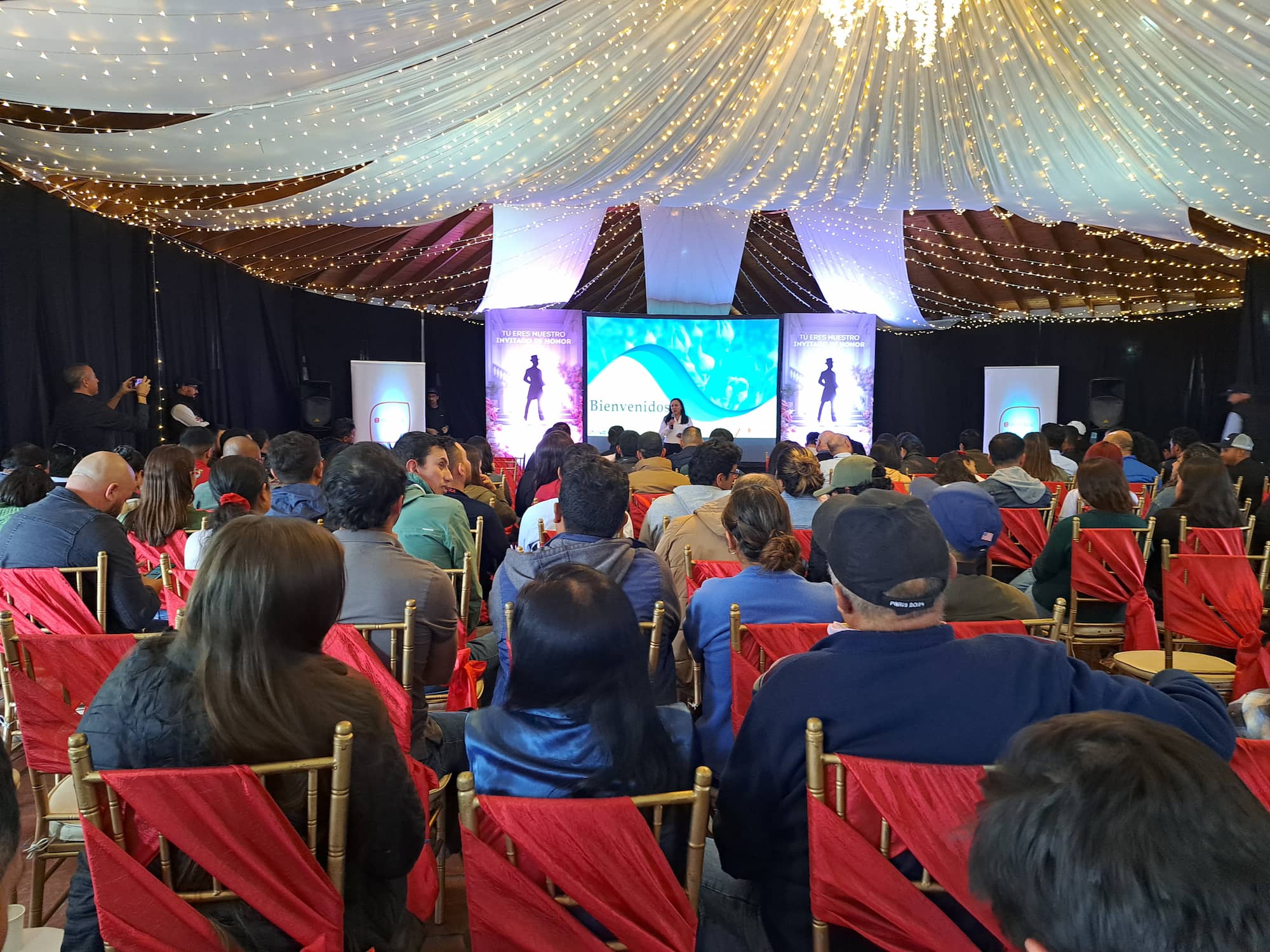 Lanzamiento del producto Atticus de Interoc Colombia | Metroflor